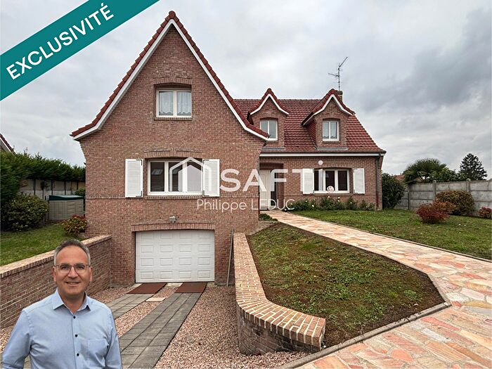 Maison 9 pièces à Neuville-Saint-Rémy, à vendre