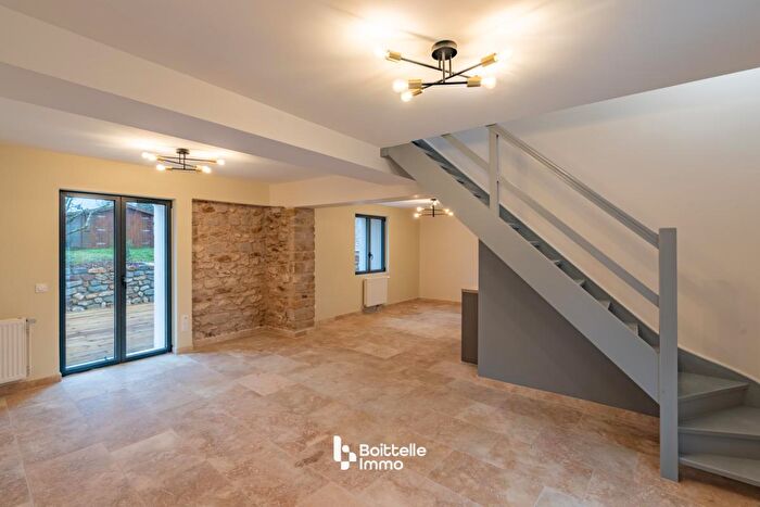 Maisons à vendre et appartements à louer - 3