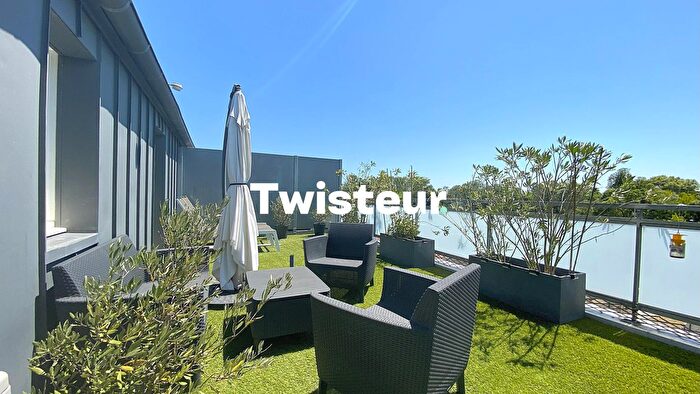 Appartement à vendre - Bègles - 4 pièces - 3 chambres