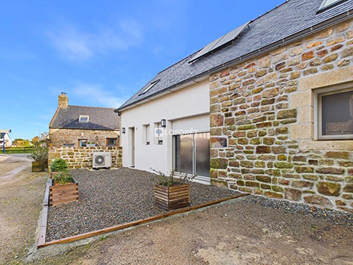 Maison à louer - Kerlaz - 3 pièces - 2 chambres