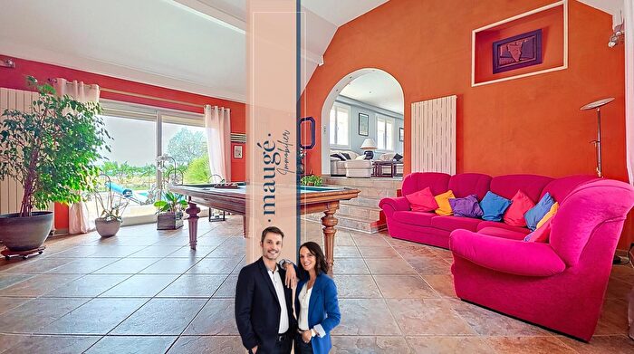 Maison à vendre - Villette-de-Vienne - 6 pièces - 5 chambres