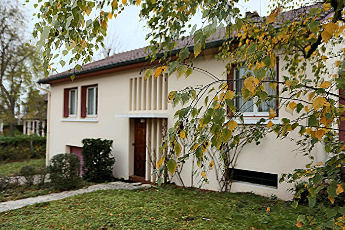 Maison à vendre - Riom, Le Couriat, Les Boules, La Beaumette, La Petite Provence - 5 pièces - 4 chambres