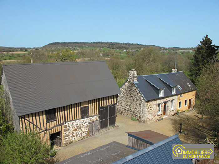 Maison à vendre - Barenton - 5 pièces - 3 chambres