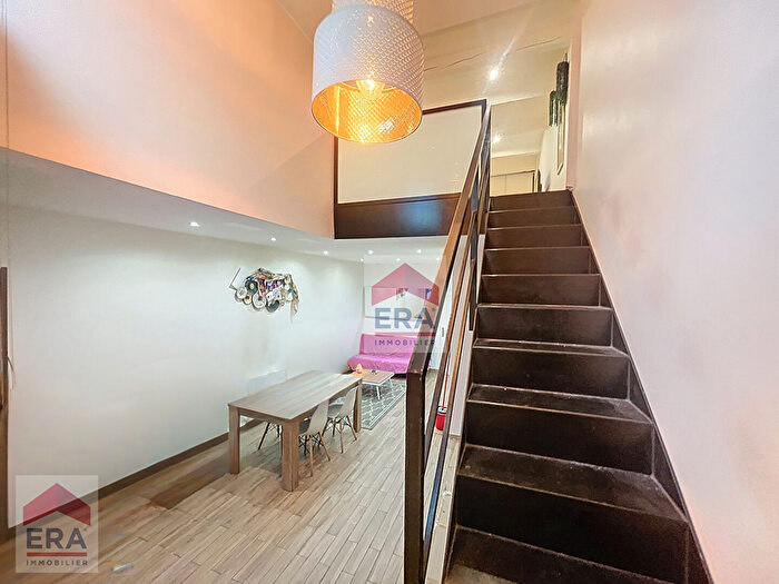 Appartement à vendre - Marseille e , La Joliette - 2 pièces - 1 chambre