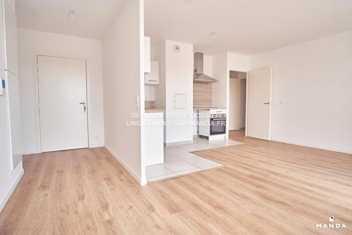 Reims, Courlancy, Porte de Paris, Bois dAmour - Appartement 4 pièces à louer