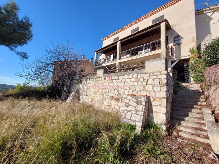 Maison à vendre - Velaux - 9 pièces - 7 chambres