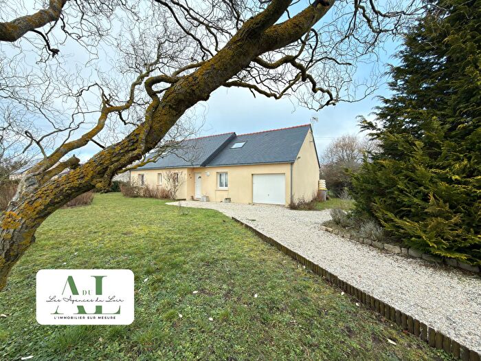 Maison à vendre - Baugé - 7 pièces - 6 chambres