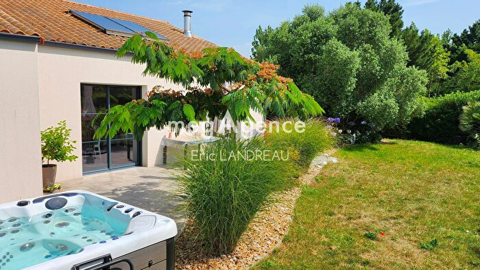 Olonne-sur-Mer, Bréchoire, La Garnaudière, La Bauduère, La Penouillière - Maison 6 pièces à vendre