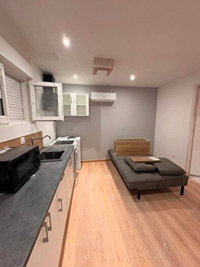 Appartement à louer - Centre, Saint-Marcellin - 1 pièce