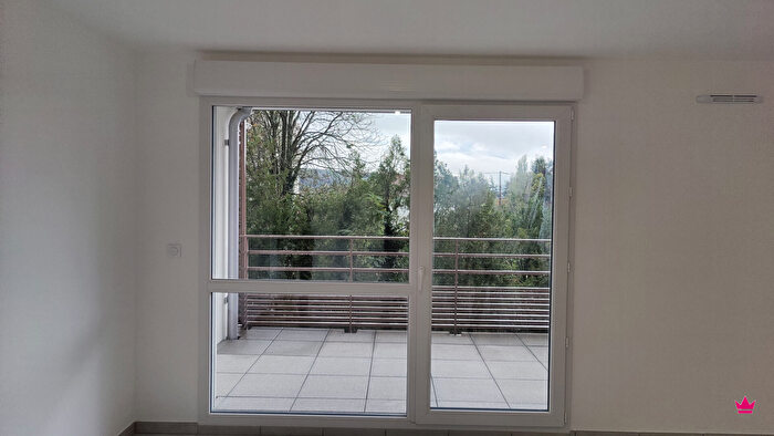 Appartement à vendre - Bron, Le Terraillon - 1 pièce