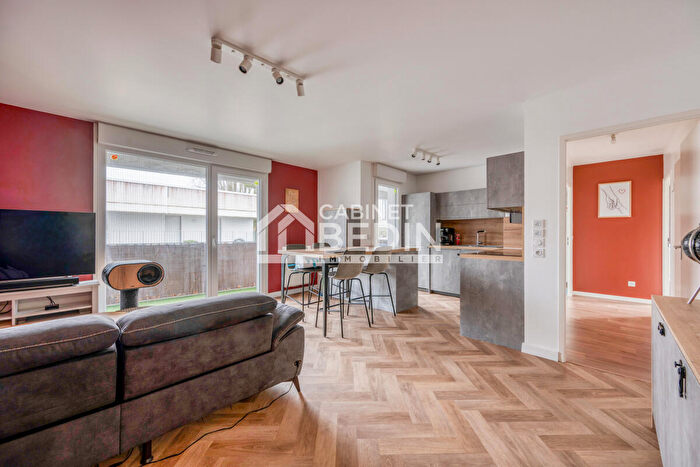 Appartement à vendre - Pessac, Chiquet - 4 pièces - 3 chambres