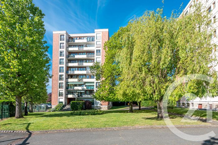 Appartement 4 pièces à vendre - Villiers-sur-Marne, Les Boutareines, Les Armoiries