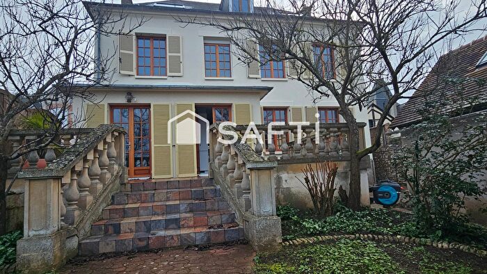 Maison à vendre - Bouafles - 7 pièces - 5 chambres