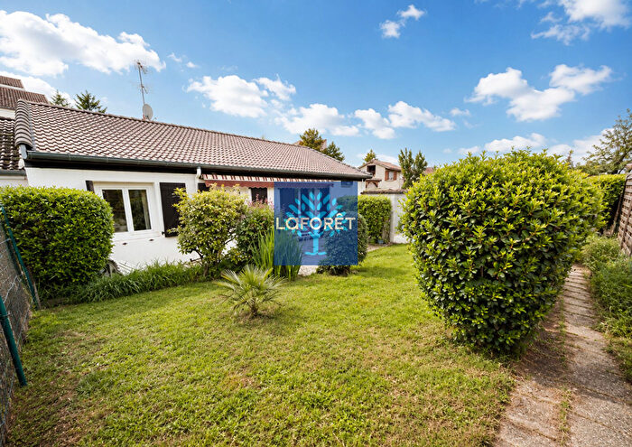 Maison 4 pièces à Montbrison, Moingt, à vendre