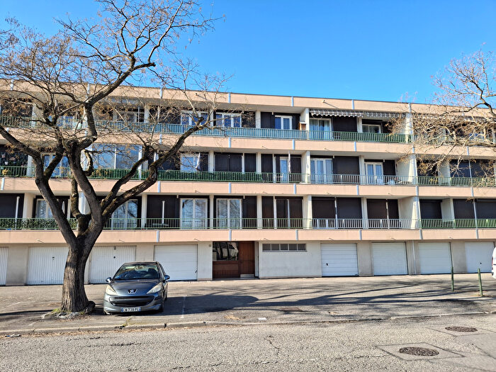 Appartement 5 pièces à Valence, Le Plan, à vendre