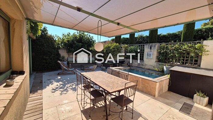 Saint-Rémy-de-Provence - Maison 4 pièces à vendre