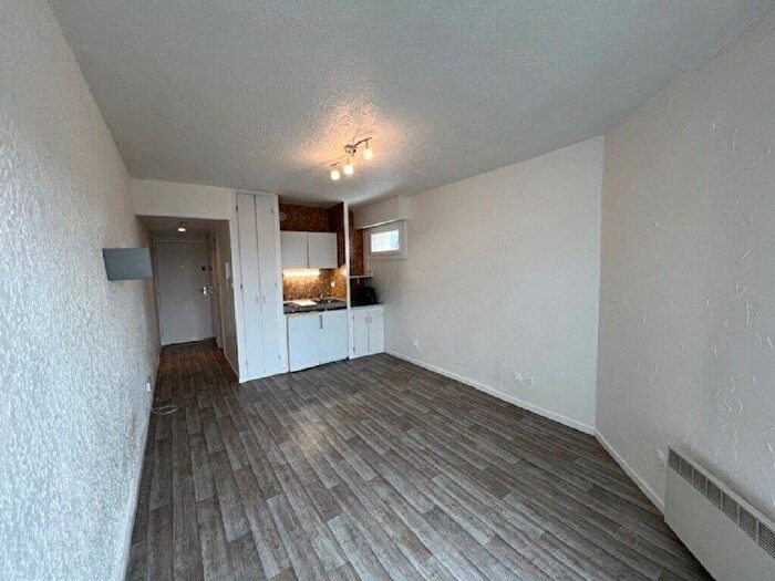 Appartement à louer - Brabois-Bois le Duc-Sapinière, Vand uvre-lès-Nancy - 1 pièce