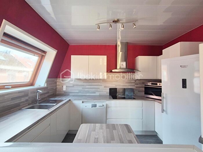 Hazebrouck, Centre-ville : Appartement 4 pièces à vendre