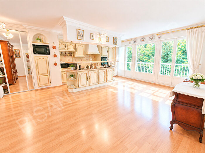 Étretat : Appartement 5 pièces à vendre