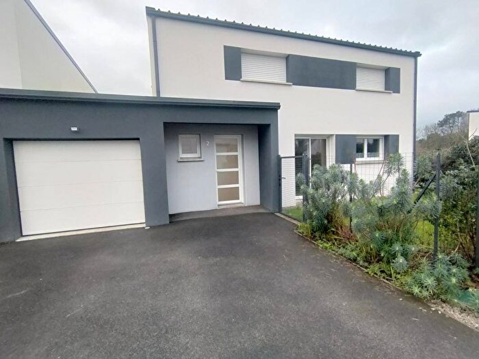 Maison à louer - Zone Rurale Nord Ouest, Vannes - 6 pièces - 5 chambres