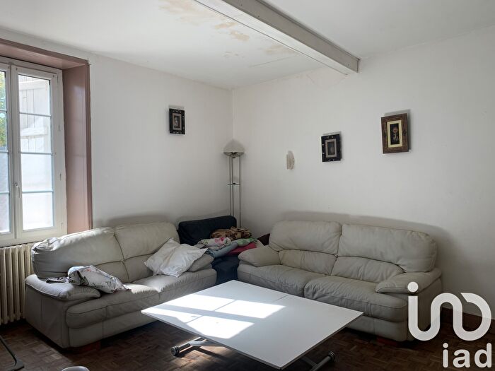 Maison à vendre - Barbezieux-Saint-Hilaire - 5 pièces