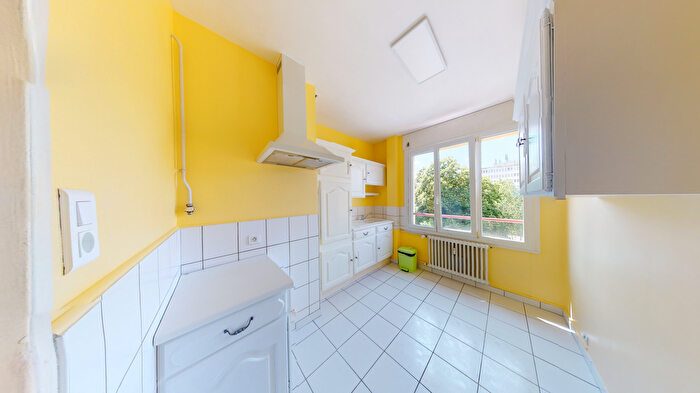 Appartement à louer - Belfort, Centre-ville, Fb de Montbéliard - 2 pièces - 1 chambre