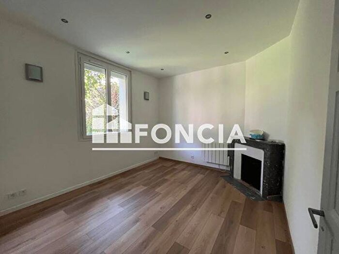 Appartement à louer - Gare-Croix Verte-Ile Offard-Millocheau, Saumur - 2 pièces - 1 chambre