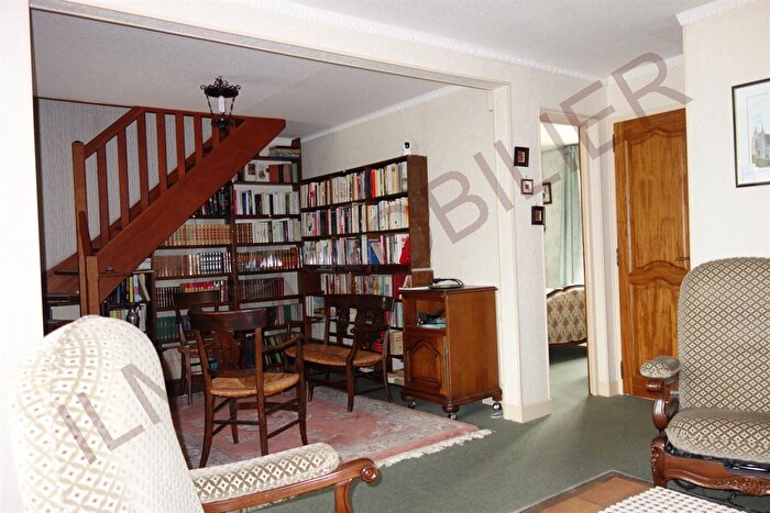 Maison à vendre - Auxerre, Centre-ville - 5 pièces - 3 chambres