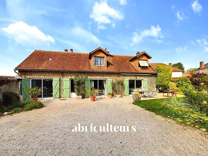 Maison à vendre - Bleury-Saint-Symphorien - 6 pièces - 4 chambres