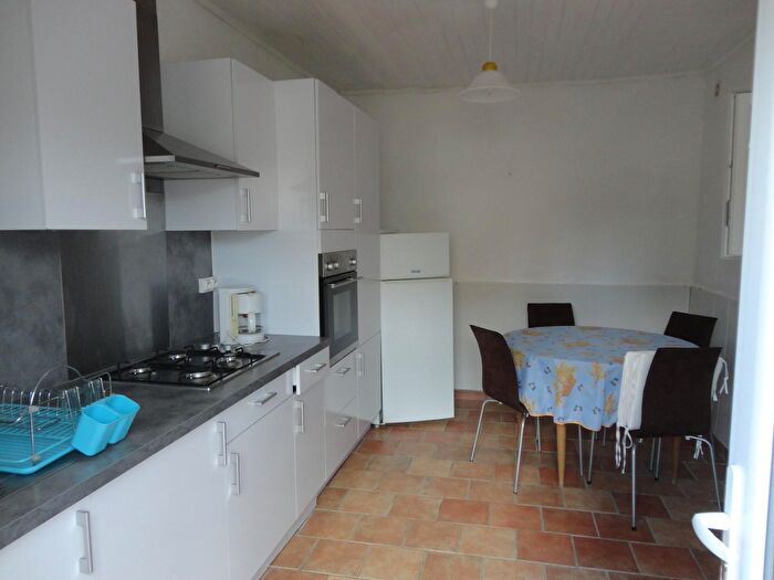 Maison à louer - Gravières - 2 pièces - 1 chambre