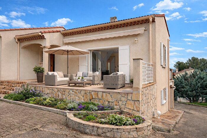 Maison à vendre - Cadolive - 7 pièces - 5 chambres