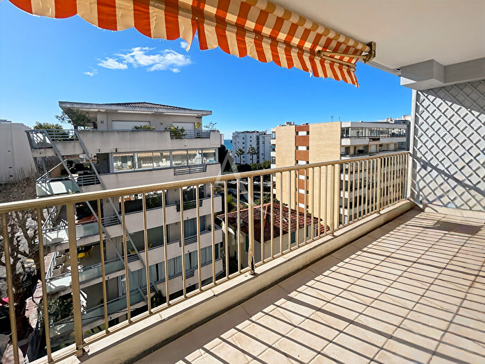 Appartement à vendre - Cannes, Pointe Croisette - 4 pièces - 2 chambres