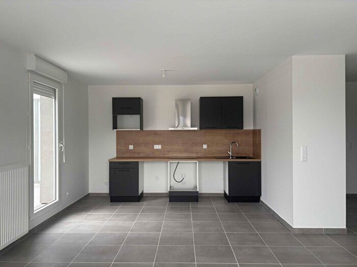 Appartement à louer - Abbaye, Grenoble - 4 pièces - 3 chambres