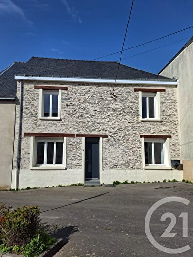 Maison à vendre - Petit-Auverné - 6 pièces - 4 chambres
