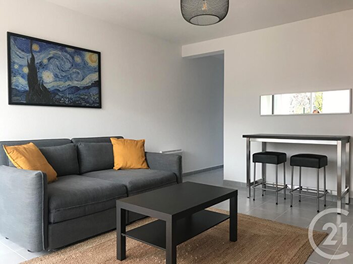 Maison à louer - Le Poinçonnet - 2 pièces - 1 chambre