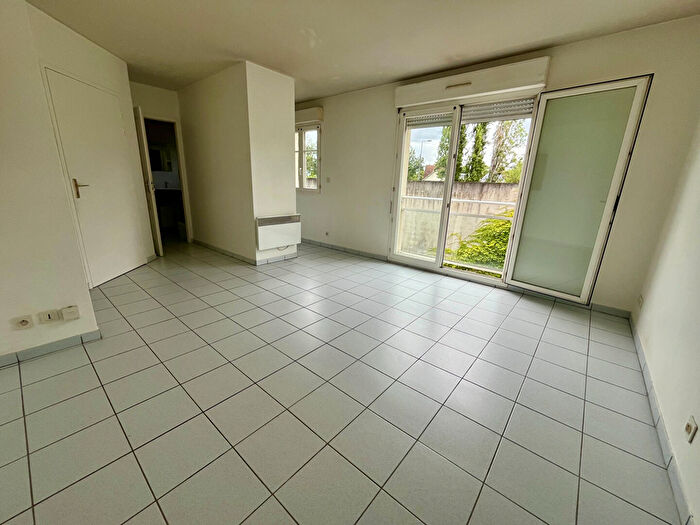 Appartement 1 pièce à Saint-Avertin, Centre-ville, à louer