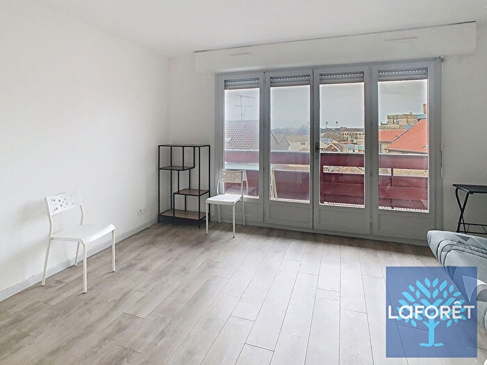 Appartement à louer - Dax, Sablar - 1 pièce