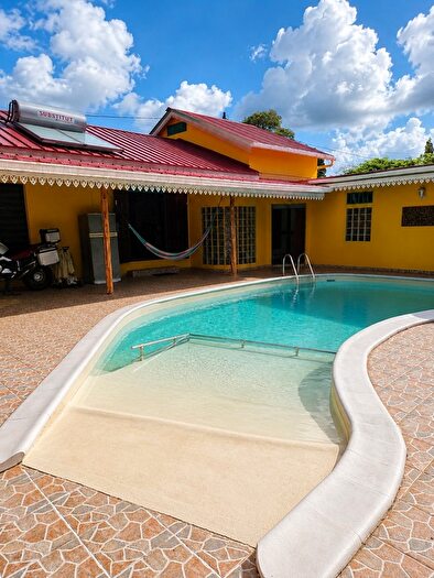 Maison 6 pièces à Matoury, à vendre