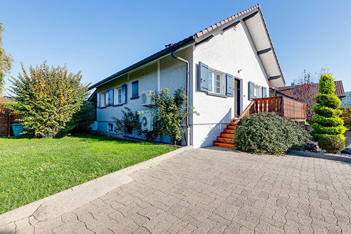 Maison à vendre - Massongy - 6 pièces - 5 chambres