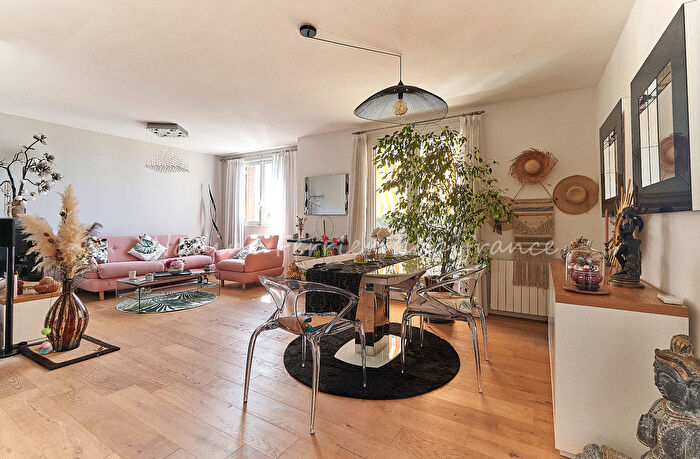 Appartement 3 pièces à vendre - Aix-en-Provence, Saint-Donat, Les Platanes
