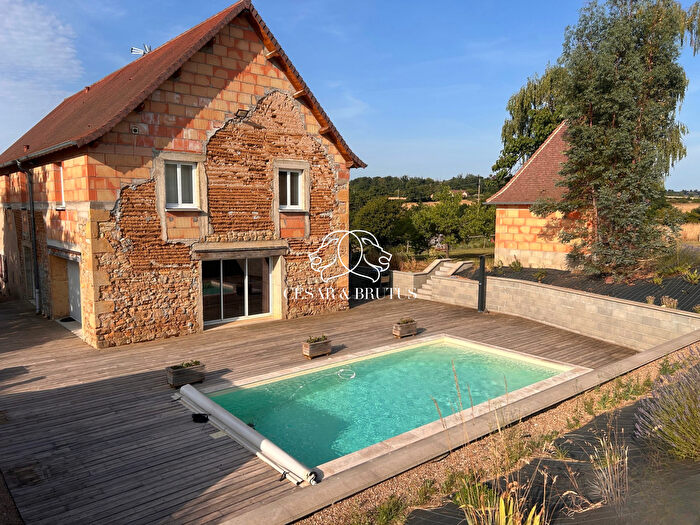 Saint-Didier-en-Brionnais - Maison 7 pièces à vendre