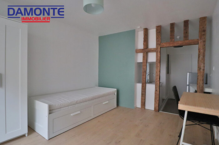 Appartement à louer - Troyes, Cathédrale - 1 pièce