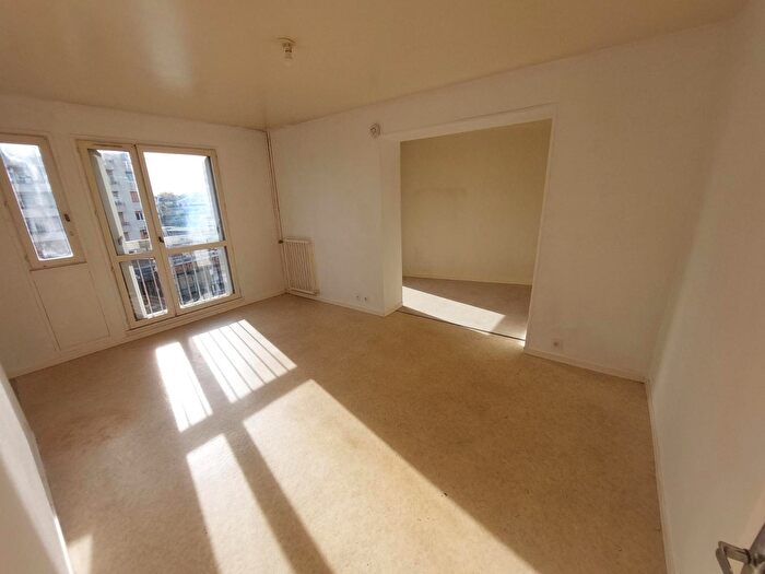 Angers, Monplaisir : Appartement 1 pièce à louer