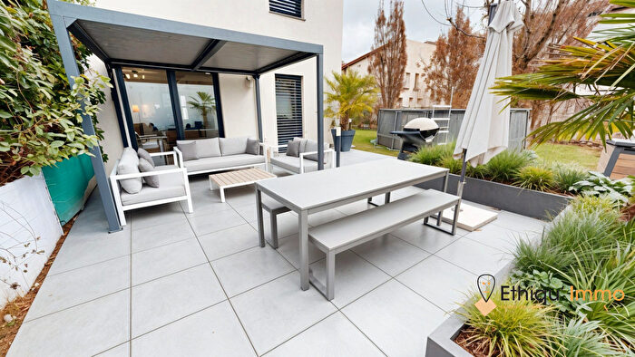 Appartement à vendre - Strasbourg, Neuhof - 2 pièces - 1 chambre