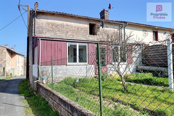 Maison à vendre - Dampierre-sur-Boutonne - 4 pièces - 1 chambre