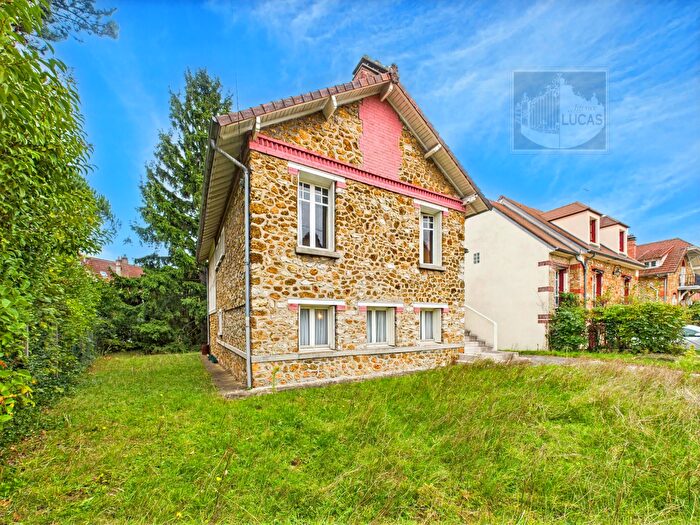 Maison 6 pièces à vendre - Verrières-le-Buisson, Moulin, Migneaux