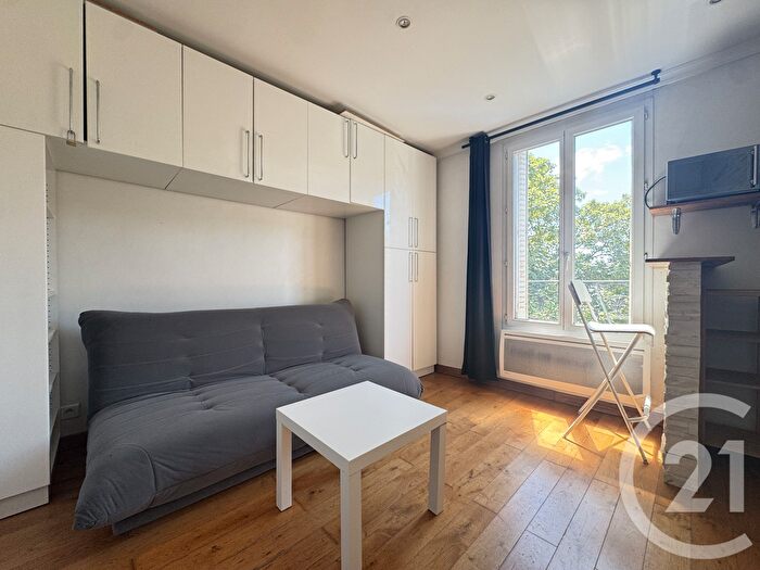 Montreuil, Solidarité, Carnot : Appartement 1 pièce à vendre