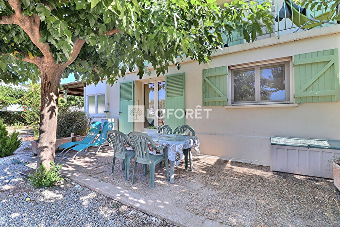 Appartement à louer - Hyères, Costebelle, Almanarre - 2 pièces - 1 chambre