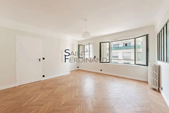 Appartement 3 pièces à Paris 7ème, Champ de Mars, à vendre