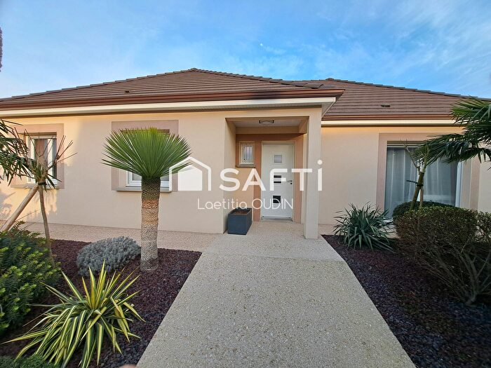 Maison à vendre - Marcilly-le-Hayer - 4 pièces - 3 chambres